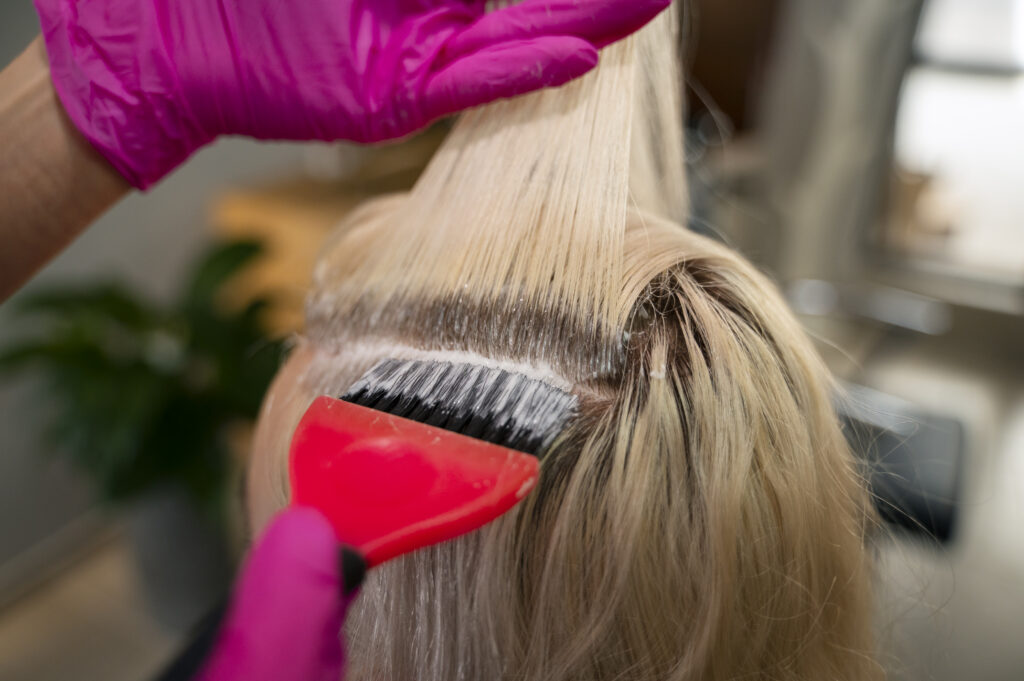 What Is a Tint Hairdressing? Everything You Need to Know - Intaglio